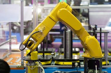 Difference Between Robotics and Automation (and Why it Matters).